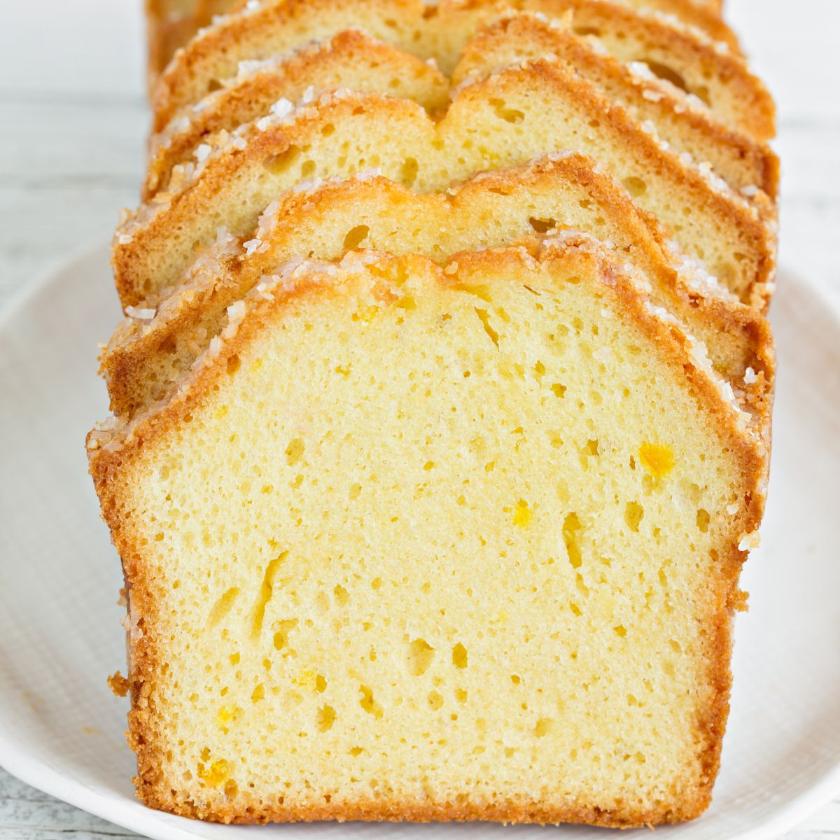 Angel Food Cake vs Pound Cake - The Domestic Spoon